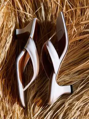Paris Texas Portofino Leather Mules - White