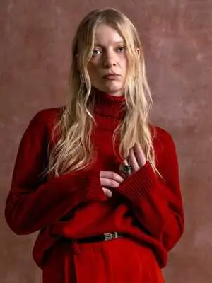 Givenchy Wool Cashmere Turtleneck Sweater - Red