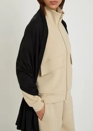 NOW YOU LIVE Merino Wool Wrap