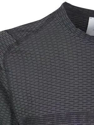 ROA Textured Crewneck T-shirt