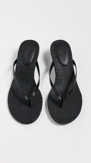 ST. AGNI Woven Thong Heels