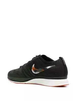 Nike Flyknit Sneakers