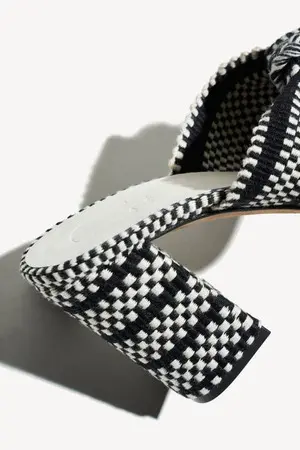 AMAMBAIH Sol Heel Mules