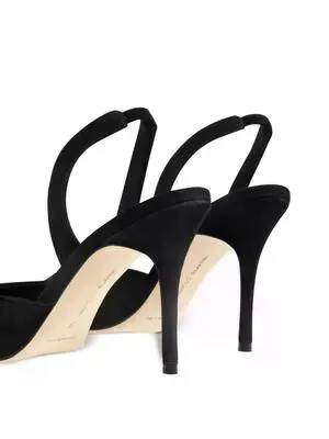 Manolo Blahnik Carolyne Slingback Pumps - Black