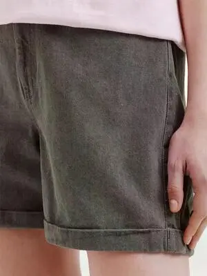 CHOCOOLATE Heart Embroidered Shorts - Grey