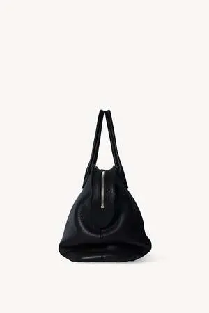 THE ROW Agnes 15 Top-handle Bag - Black