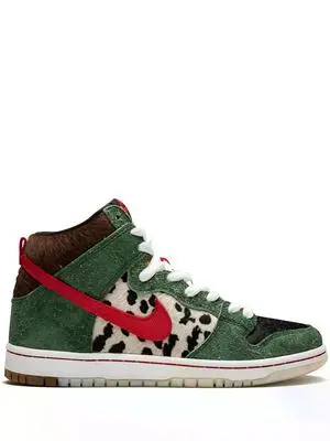Nike Sb Dunk High Pro Qs Dog Walker Sneakers
