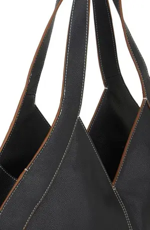 BEHNO Safra Pebble Leather Tote - Black