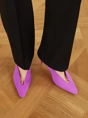 Balenciaga Duchesse Suede Pumps - Pink