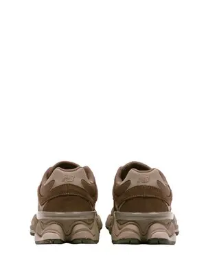 NEW BALANCE Sneaker 9060 - Brown