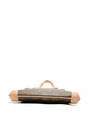 LOUIS VUITTON 2004 Monogram Shoulder Bag - Brown