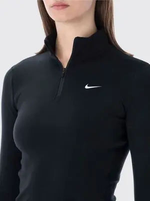 Nike Slim Fit Long-sleeved Technical Top With High Neck And Half Zip