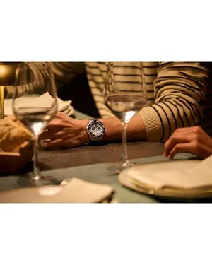 Citizen Eco-drive Endeavor Chronograph, 43mm - Silver/black