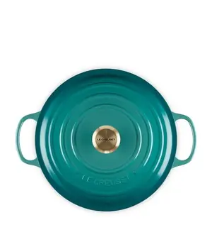 LE CREUSET Cast Iron Round Casserole Dish - Blue