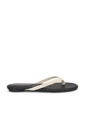 St. Agni Flip Flop Sandals For Women