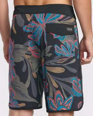 Volcom Infuse Scallop Mod Board Shorts - Black Print