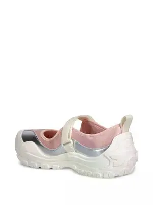 CROCS Metallic Strap Sneakers - Pink
