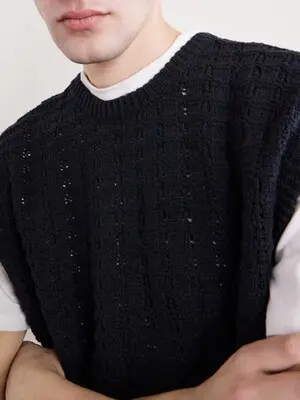 A KIND OF GUISE Tembe Vest