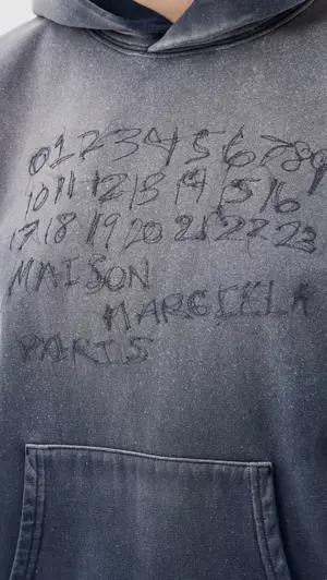 MAISON MARGIELA Embroidered Logo Hoodie - Cobalt