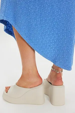 Melissa Free Slip Wedges - Beige
