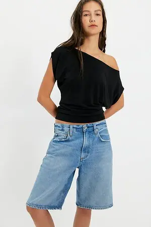 Asymmetric Shoulder-Baring Tops