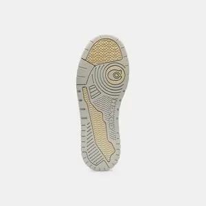 COACH Soho Sneaker In Signature - Multi