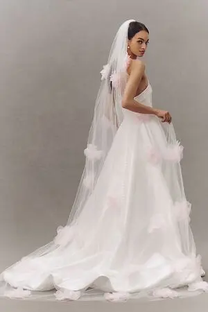 ENAURA Cathedral Veil With Dimensional Floral Accents - Pink