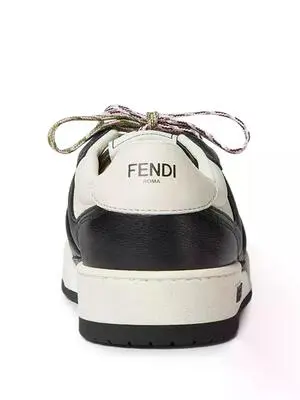 Fendi Logo-detail Sneakers - Black