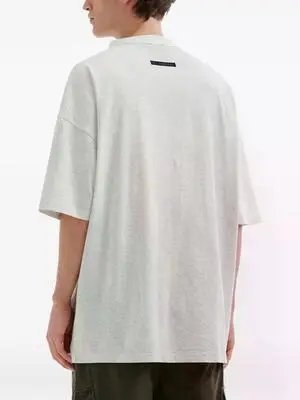 FIVE CM Button Graphic T-shirt - Grey
