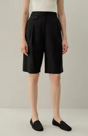 Lilysilk Wool-silk Blend Bermuda Shorts With Pleated Detail - Black