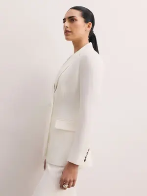 The Fold Knighton Clever Crepe Blazer - Ivory