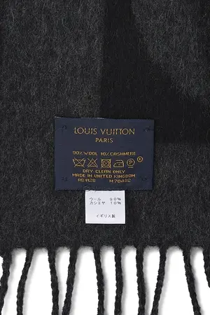 LOUIS VUITTON Cardiff Scarf