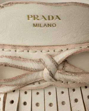 Prada Leather Slingback Pumps - Neutral