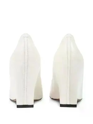MAISON MARGIELA Leather Pointed Toe Pumps - White