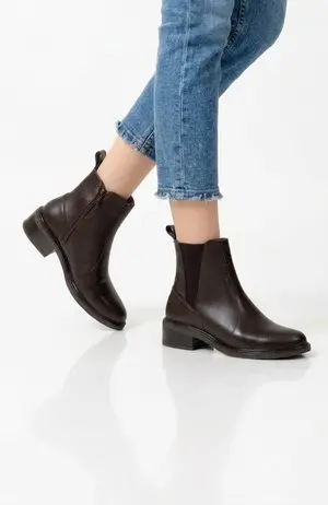 MANELA Lulum Side Zip Bootie