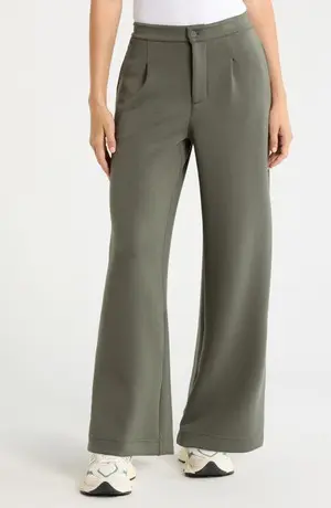 MPG Dreamweave™ Pleated Pants - Kambaba
