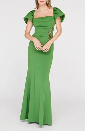 Js Collections Scotlyn Puff Sleeve Gown