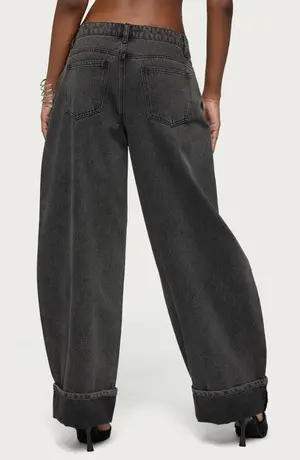 EDIKTED Low Rise Baggy Wide Leg Cuffed Jeans - Black-washed