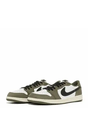 JORDAN 1 Retro Low Sneakers - Green