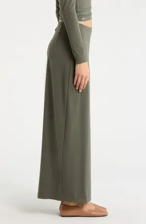 MPG Cloud Fit Wrap Skirt - Kambaba