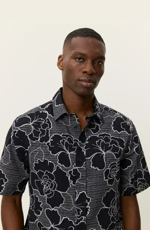 LES DEUX Charlie Poppy Pattern Short Sleeve Knit Cotton Blend Button-up Shirt - Blackdnu