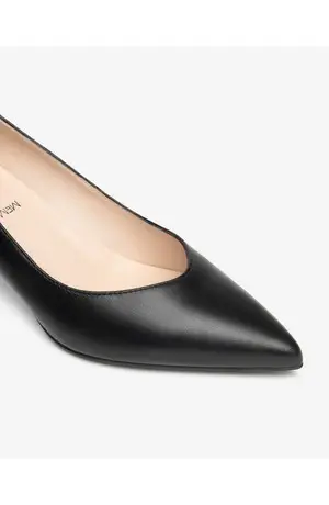 NEROGIARDINI Pointed-toe Kitten Heel Pumps