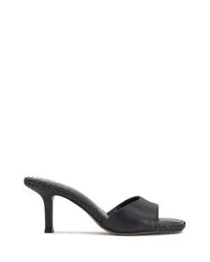 VINCE CAMUTO Emmla Mule