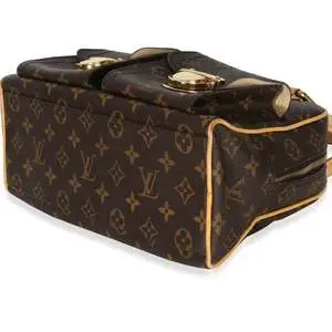 LOUIS VUITTON Monogram Canvas Manhattan Pm