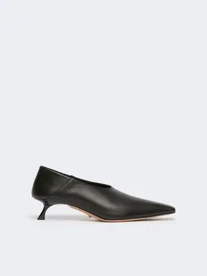 Max Mara Nappa Leather Pumps With Foldable Back - Black