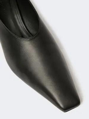 Max Mara Nappa Leather Pumps With Foldable Back - Black