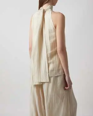 ONE & OTHER Hale Top