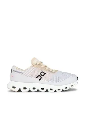 On Cloud Push Sneakers - Sand & Wolf