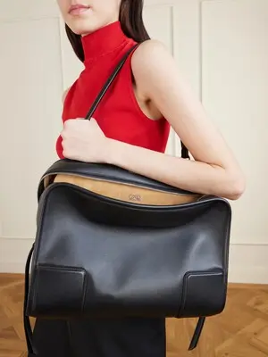 Loewe Amazona 180 Large Leather Shoulder Bag - Black