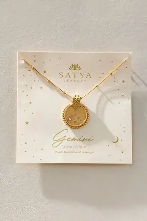 SATYA JEWELRY Satya Mandala Zodiac Pendant Necklace - Gemini